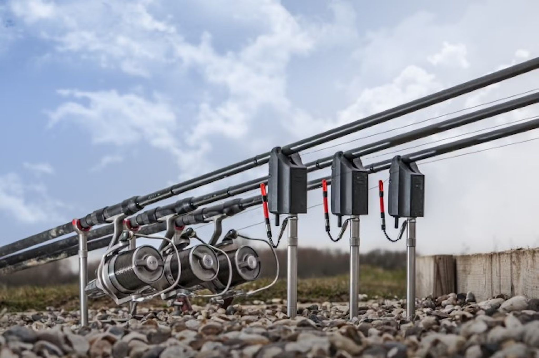 Korda Singlez Full 3-Rod Setup or £220 tax-free cash – Carp Fishing Draws